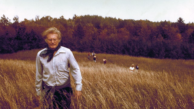 “Người Nga” – Robert Bly | Nguyễn Huy Hoàng