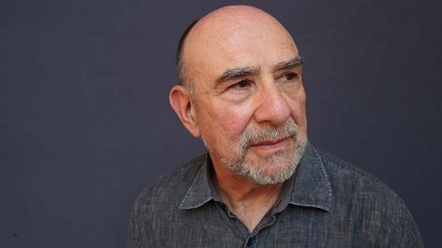 “Sao” – Philip Schultz | Nguyễn Huy Hoàng