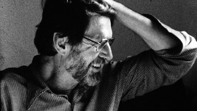 “Tôi biết một người” – Robert Creeley | Nguyễn Huy Hoàng