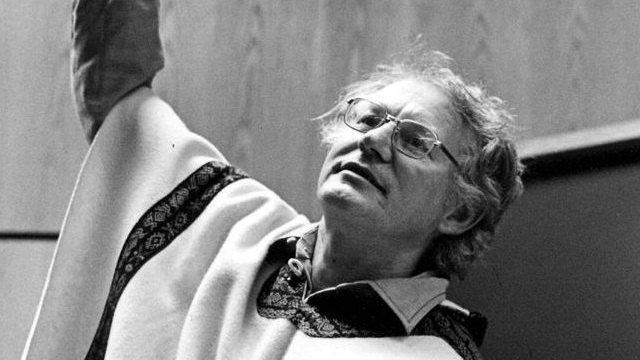 “Lê Thổ Nhĩ Kỳ” – Robert Bly | Nguyễn Huy Hoàng