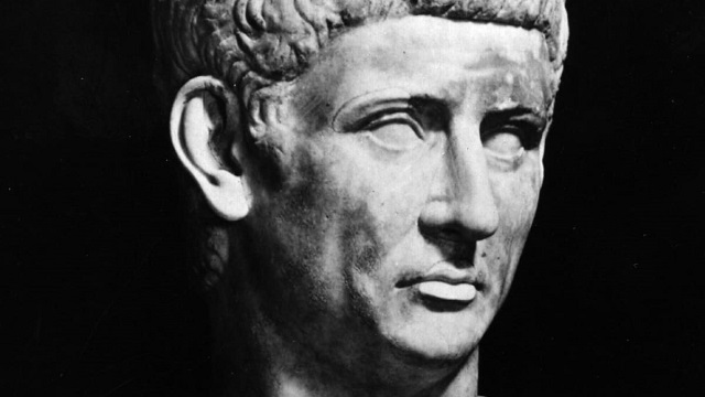 “Claudius thần thánh” – Zbigniew Herbert | Nguyễn Huy Hoàng