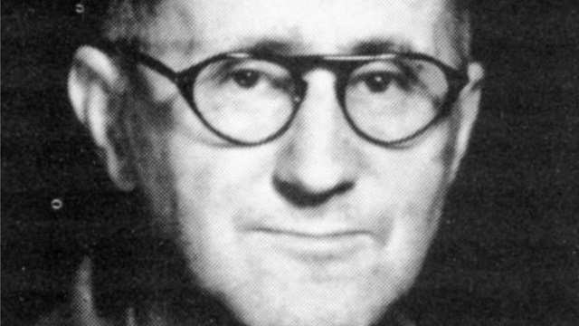 “Sắt” – Bertolt Brecht | Nguyễn Huy Hoàng