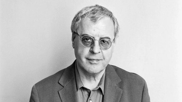 “Cựu thế giới” – Charles Simic | Nguyễn Huy Hoàng