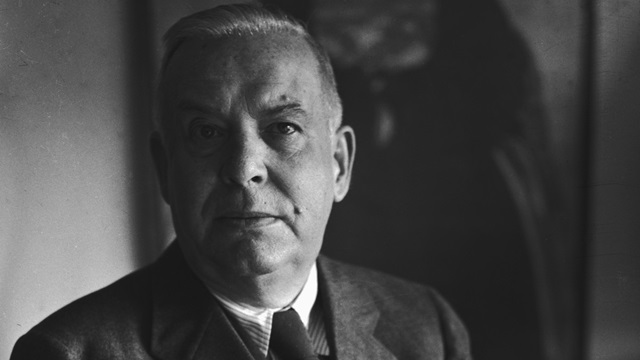 “Về bề mặt của các thứ” – Wallace Stevens | Nguyễn Huy Hoàng