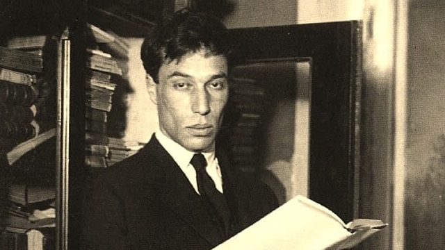 “Như một lò than vãi tro đồng” – Boris Pasternak | Nguyễn Huy Hoàng